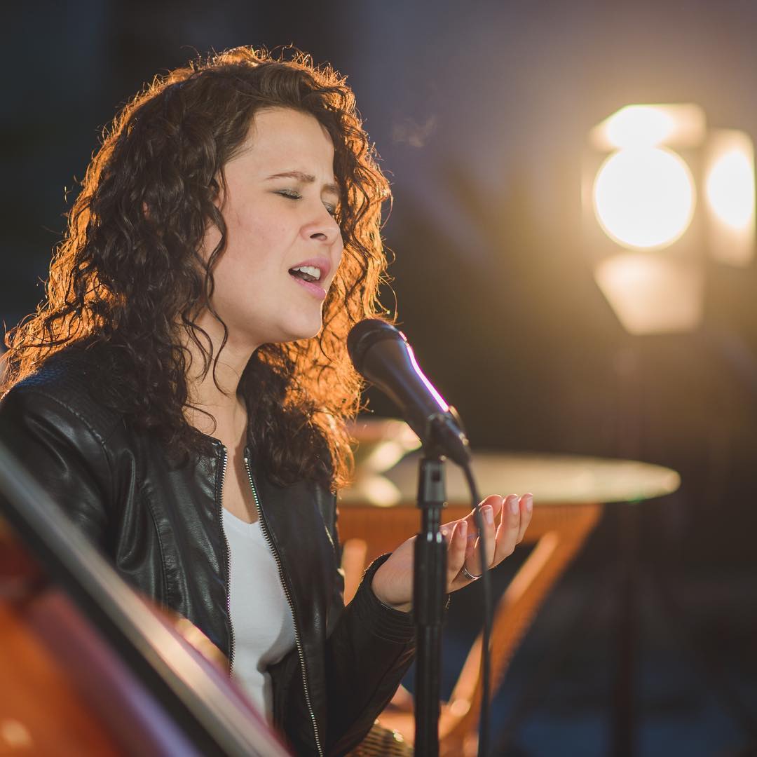 Conexión Musical - Tania Tavares - Nuevo Tiempo